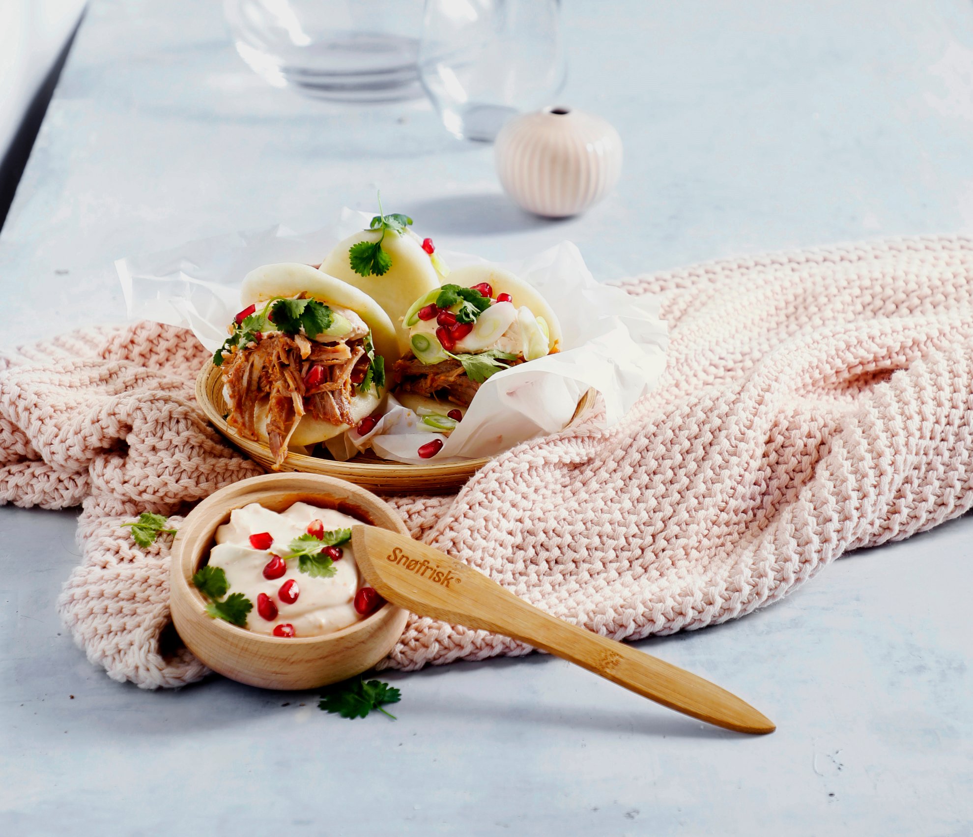 Steam buns med pulled pork och kryddstark Snøfrisk®